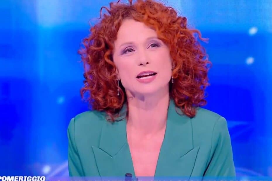 “Cosa fa per Lorenzo e Shaila”. Grande Fratello, l’accusa a Beatrice ...